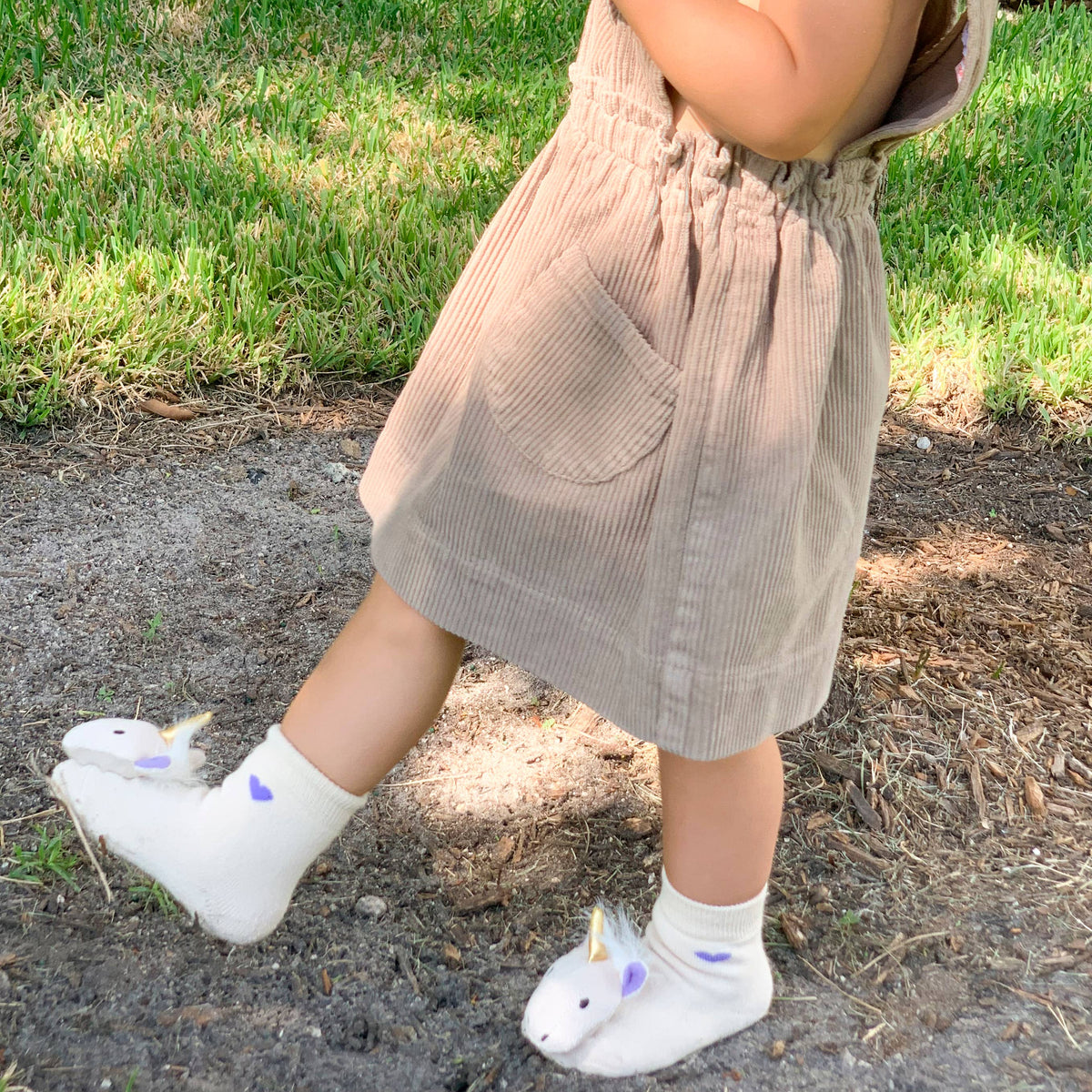 Golden Unicorn Boogie Toes Rattle Socks: 1 - 2 Y – Baked by Yael